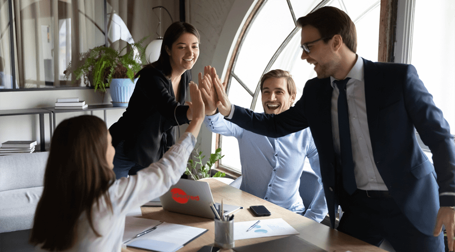 ¿Cómo elevar el compromiso laboral en tu empresa?